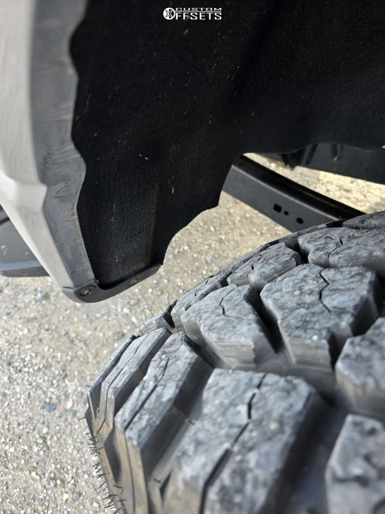 2024 Ford F-350 Super Duty with 18x9 12 Method Mr323 and 37/13.5R18 ...