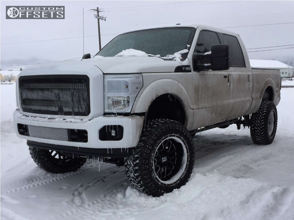 2012 Ford F-350 Super Duty with 22x12 -44 XD Xd820 and 37/13.5R22 ...