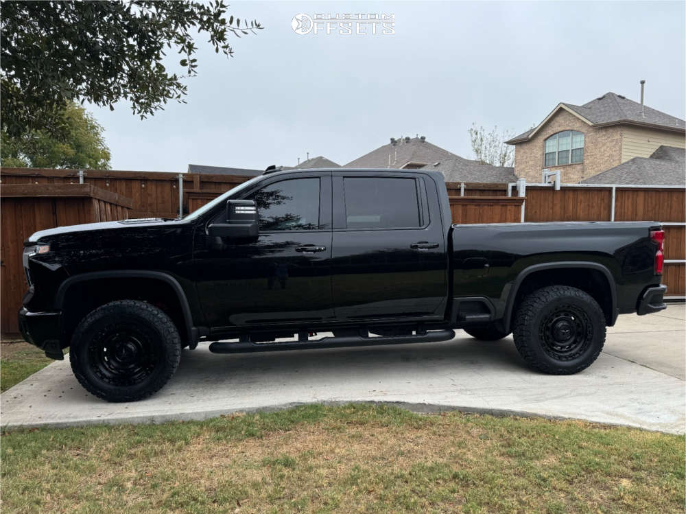 2024 Chevrolet Silverado 2500 HD with 20x9 1 XD Xd869 and 35/11.5R20 ...