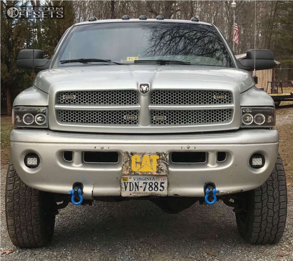 2001 Dodge Ram 1500 with 20x10 -25 XD Diesel and 285/60R20 Cooper ...