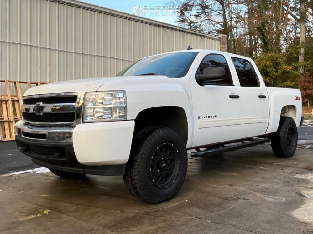 2010 Chevrolet Silverado 1500 with 18x9 -12 Vision Rocker and 275/70R18 ...