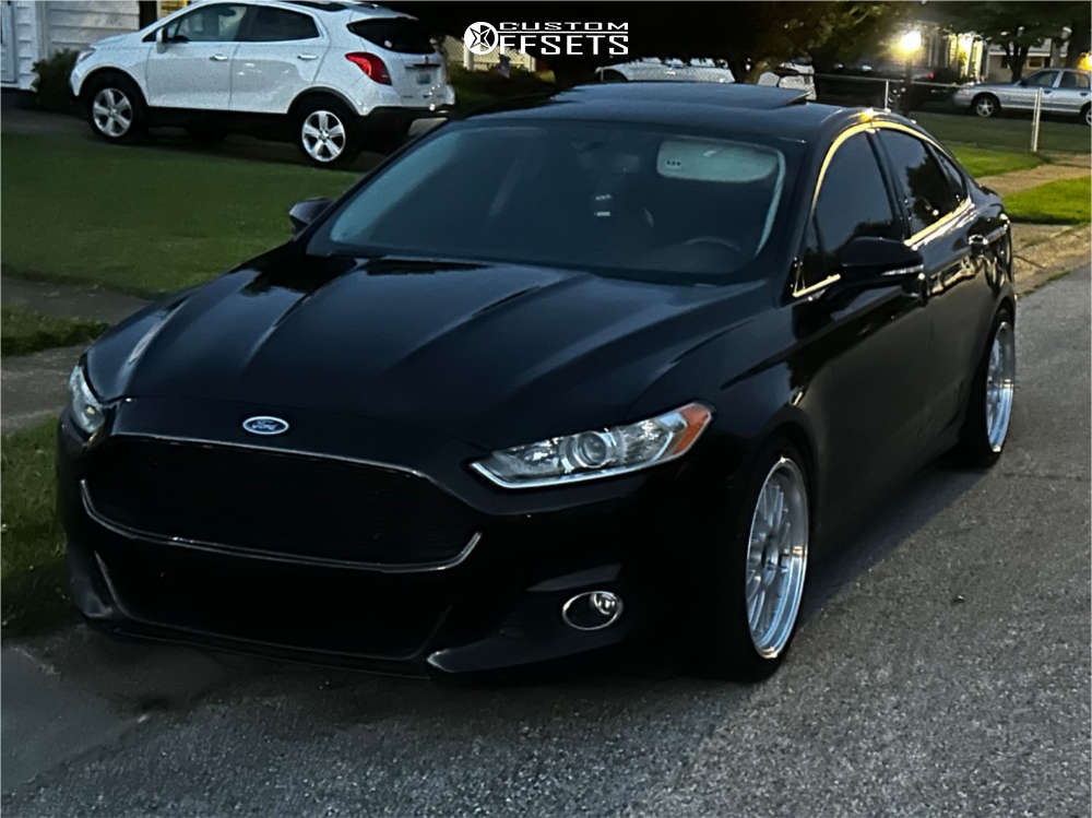 2015 Ford Fusion with 19x9.5 35 JNC Jnc005 and 235/40R19 Summit ...