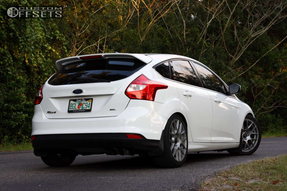 2012 Ford Focus with 18x8.5 38 Sparco Pro Corsa and 235/35R18 Primewell ...