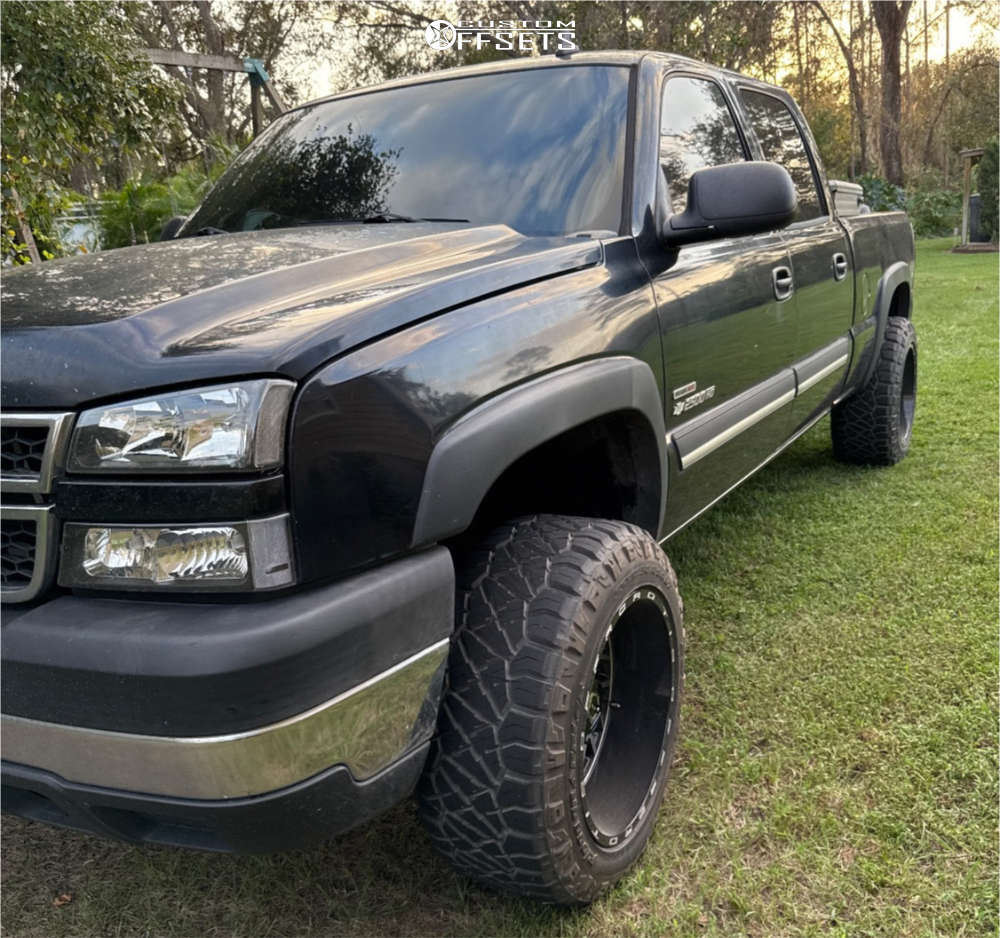 2006 Chevrolet Silverado 2500 HD with 20x12 -44 TIS 544mb and 33/12 ...
