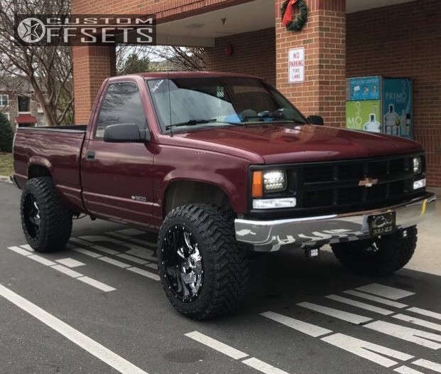 1995 Chevrolet C1500 with 20x12 -44 Fuel Cleaver D240 and 33/12.5R20 ...