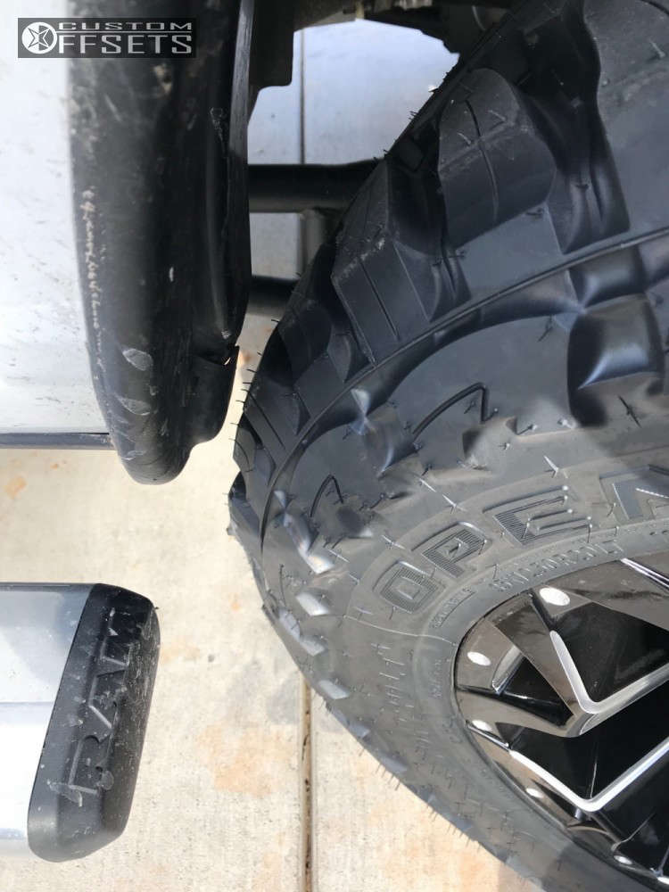 2017 Ram 2500 with 20x10 -18 Fuel Assault and 35/12.5R20 Toyo Tires ...