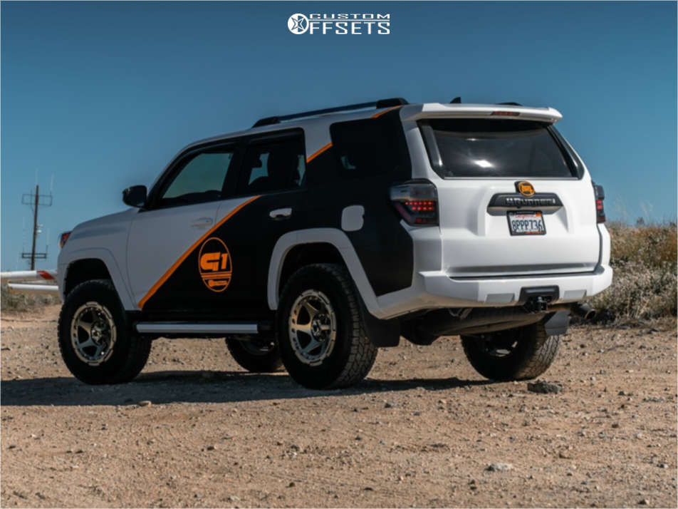 2022 Toyota 4Runner with 18x9 -12 Blaque Diamond Bd-o728 and 265/65R18 ...