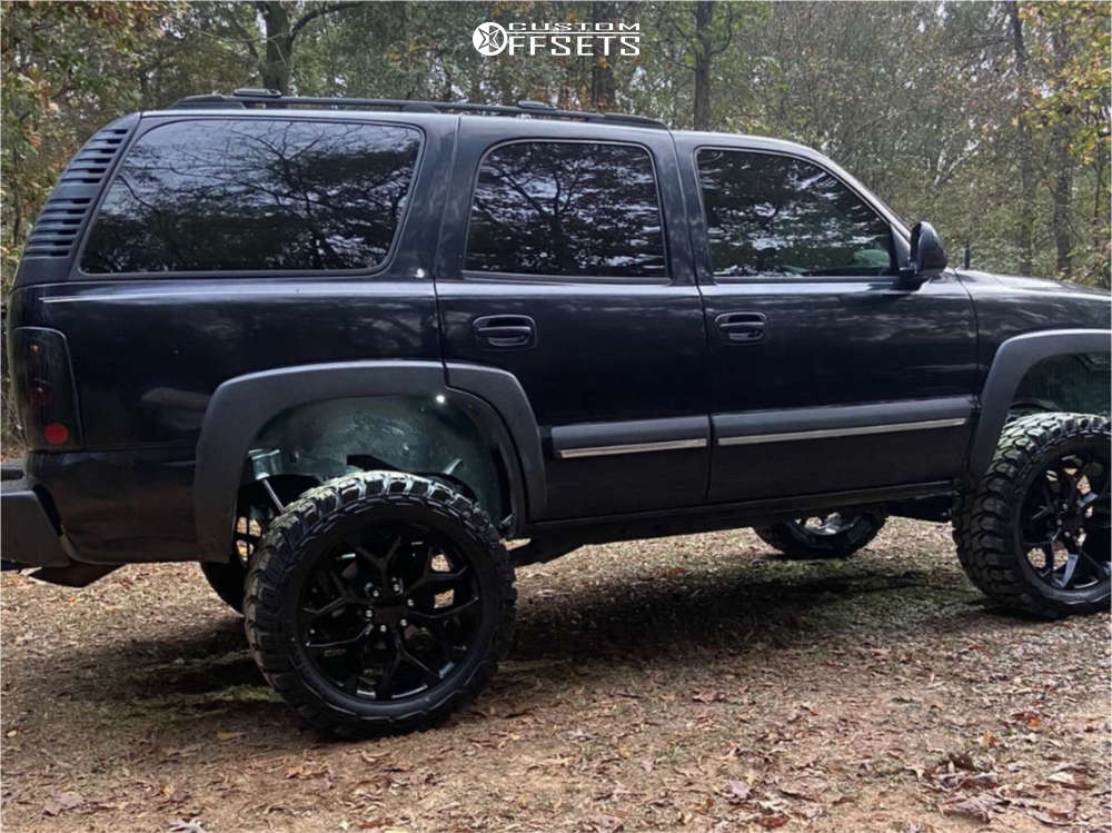 2004 Chevrolet Tahoe with 22x9 24 Impact Replicas Snowflake and 35/12 ...