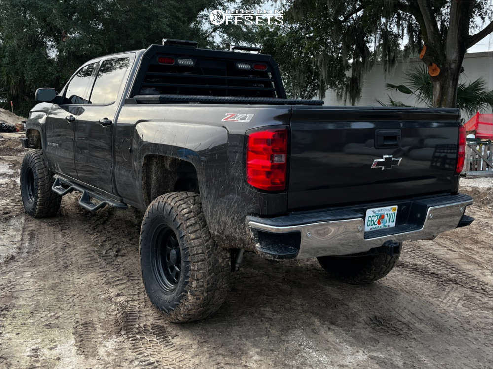 2014 Chevrolet Silverado 1500 with 17x9 -12 Rough Country Steel Wheel ...
