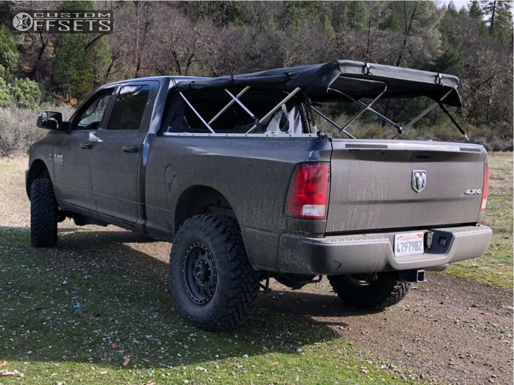 2017 Ram 2500 with 18x9 18 Method Vex and 315/70R18 Toyo Tires Open ...