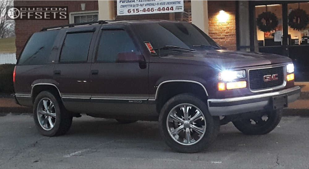 1998 GMC Yukon with 20x8.5 40 VooDoo 407 and 295/60R20 Nitto Terra ...