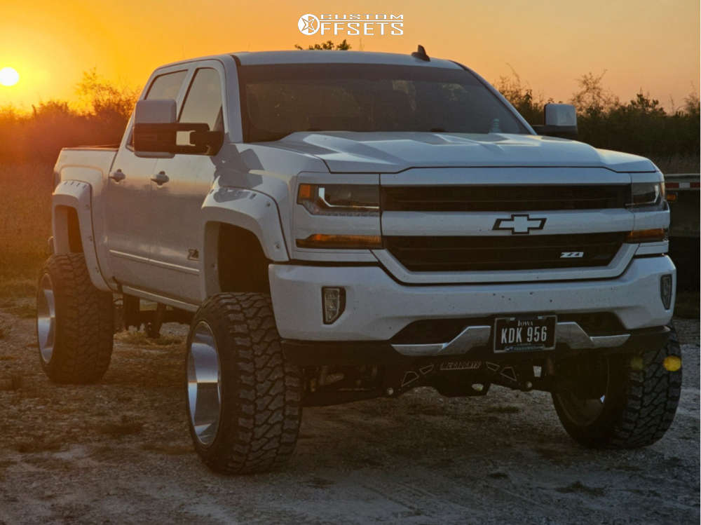 2018 Chevrolet Silverado 1500 with 22x14 -76 Hostile Alpha and 35/13.5R22 Fury Offroad Country ...