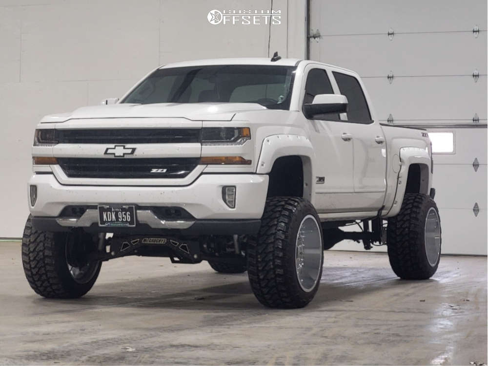 2018 Chevrolet Silverado 1500 with 22x14 -76 Hostile Alpha and 35/13.5R22 Fury Offroad Country ...
