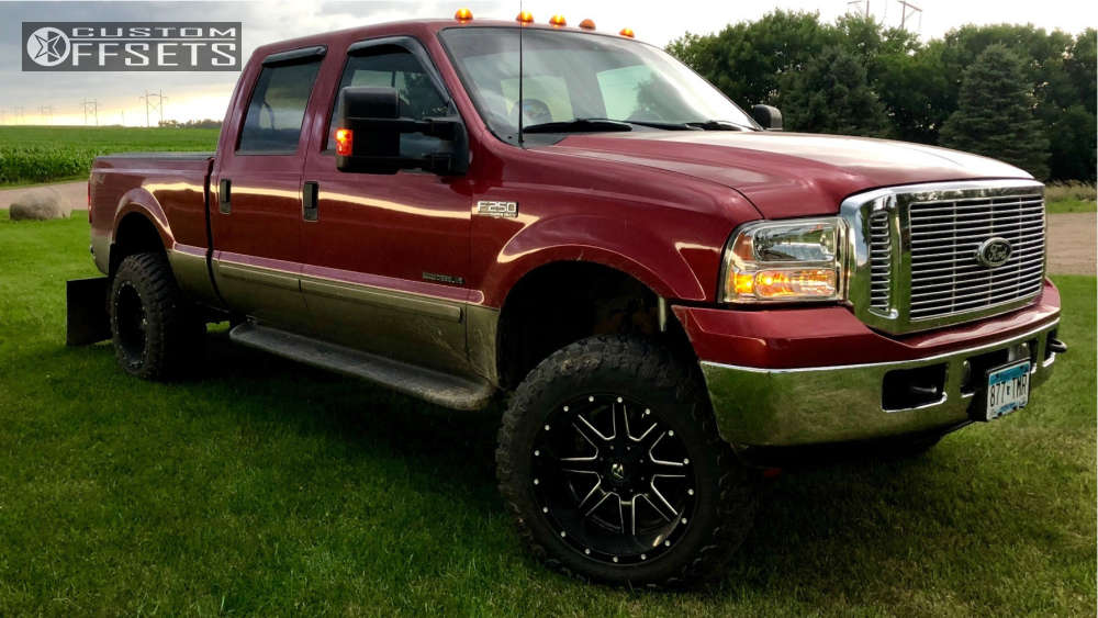 2002 Ford F-250 Super Duty with 20x12 -44 Fuel Maverick and 35/12.5R20 ...