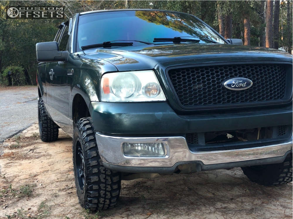 2004 Ford F-150 with 17x9 25 Ultra Mongoose and 265/70R17 Federal ...