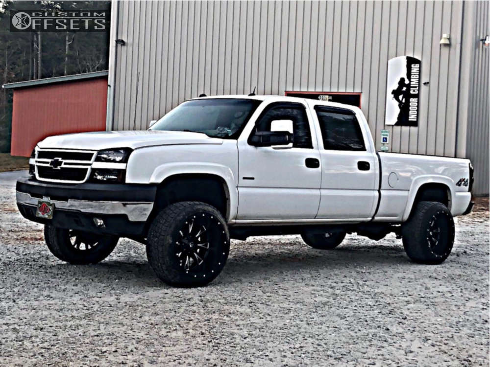 2005 Chevrolet Silverado 2500 HD with 22x14 -76 Fuel Throttle and 305 ...