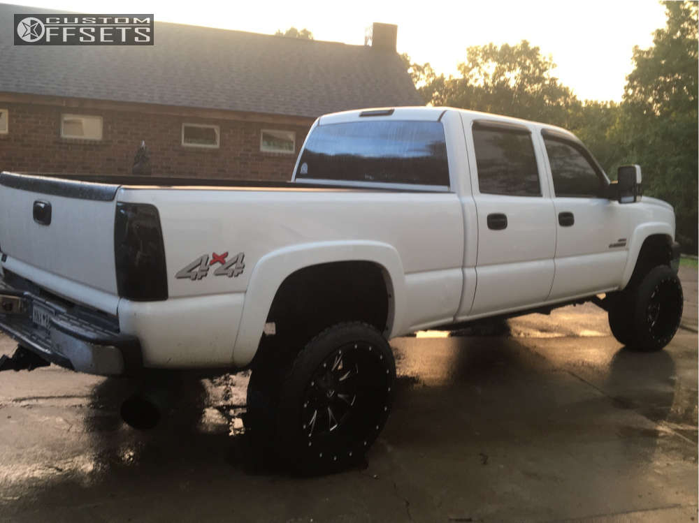 2005 Chevrolet Silverado 2500 HD with 22x14 -76 Fuel Throttle and 305 ...