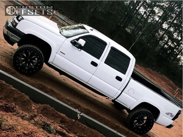 2005 Chevrolet Silverado 2500 HD with 22x14 -76 Fuel Throttle and 305 ...
