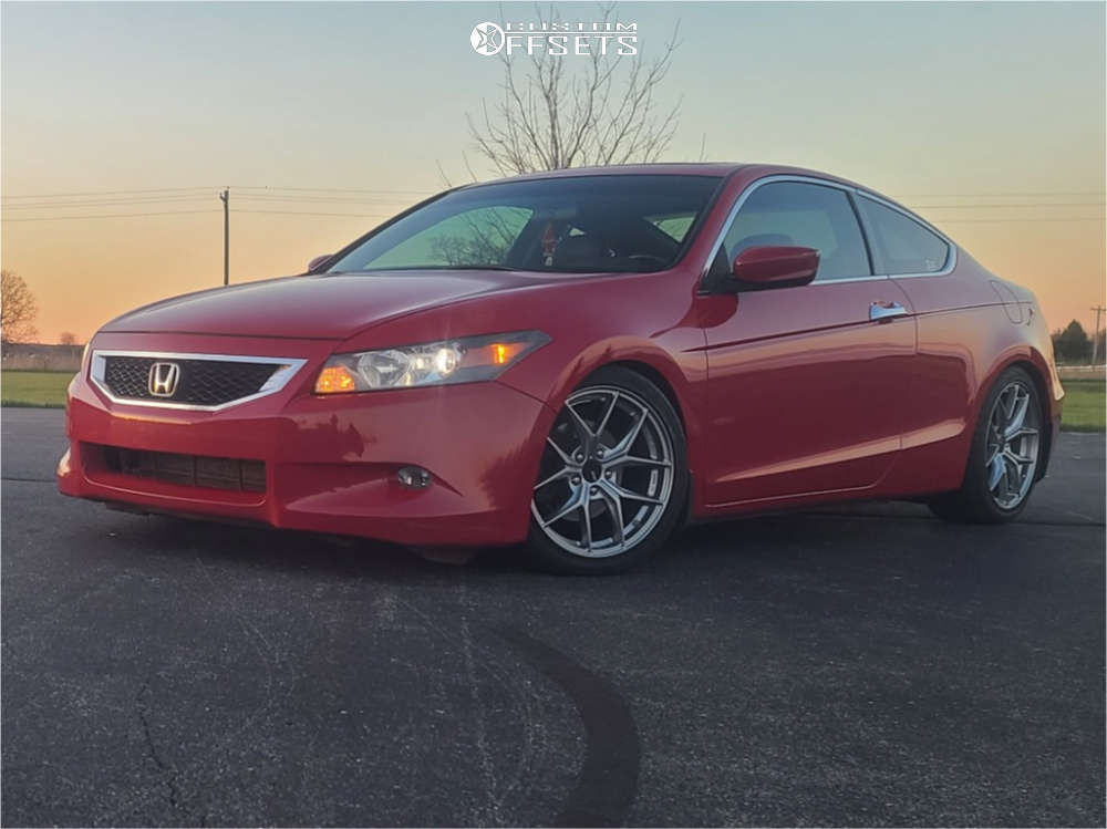 2009 Honda Accord with 18x8.5 38 Enkei Tsr-x and 235/40R18 Continental ...