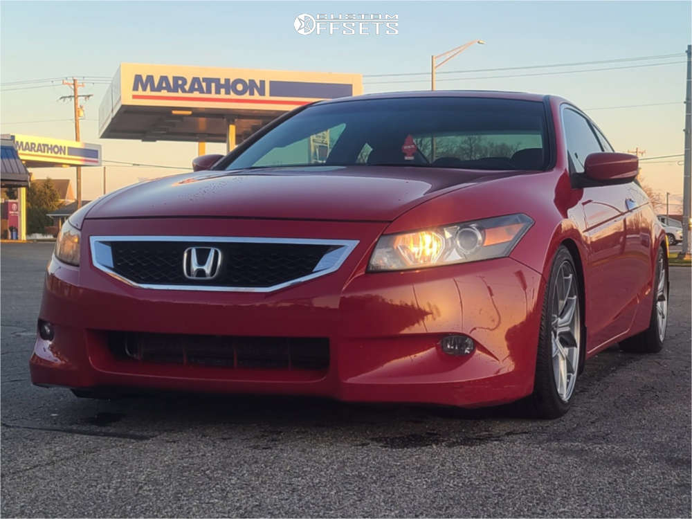 2009 Honda Accord with 18x8.5 38 Enkei Tsr-x and 235/40R18 Continental ...