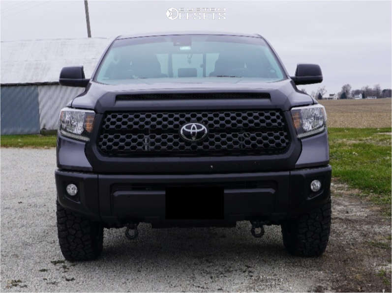 2021 Toyota Tundra with 18x9 25 Method Mr701 and 275/70R18 Cooper ...