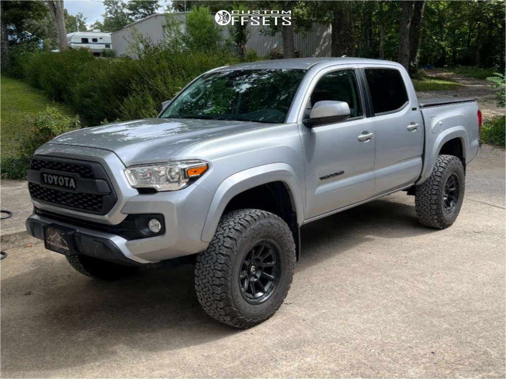 2019 Toyota Tacoma with 17x9 -12 Fuel Torque and 285/70R17 BFGoodrich ...