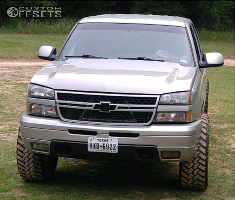 2007 Chevrolet Silverado 1500 Classic with 20x9 0 American Racing Ax181 ...