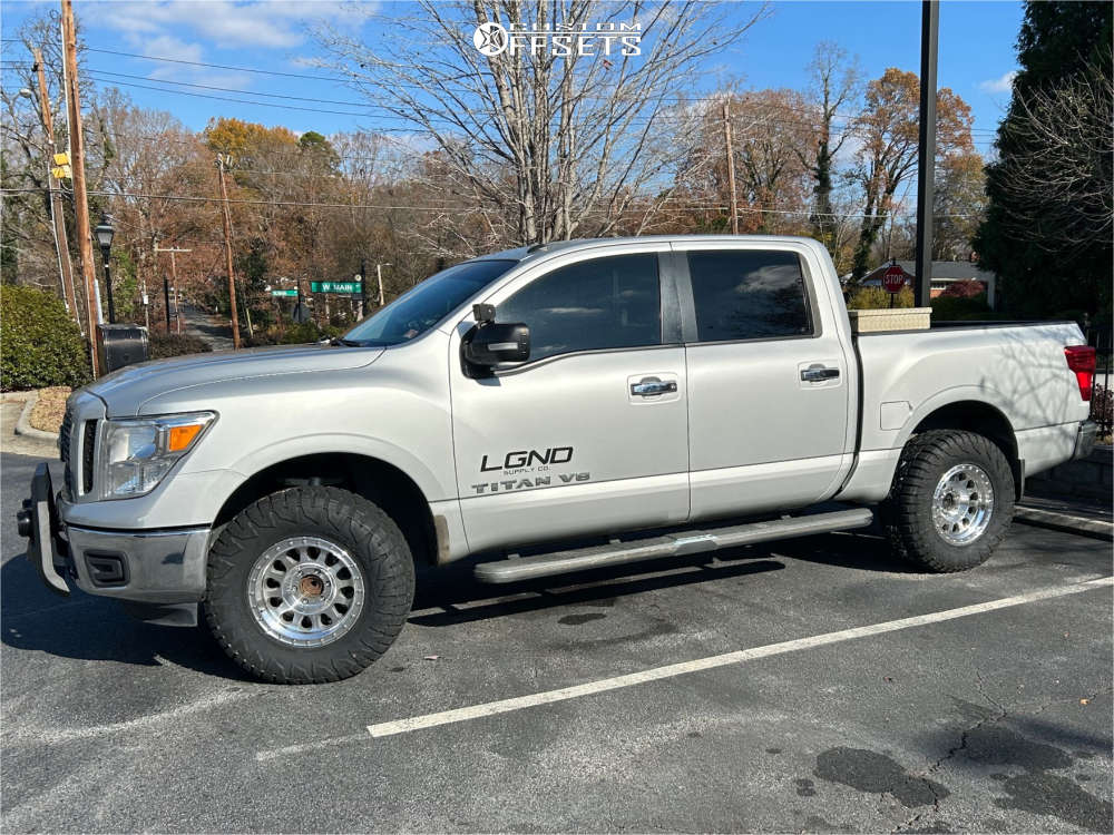 2019 Nissan TITAN with 17x9 -12 Method Mr315 and 33/12.5R17 RBP ...