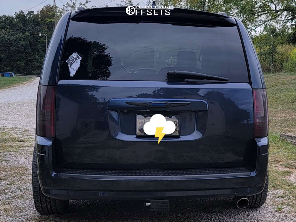 2008 Chrysler Town with 18x8 40 Voxx Replicas Track Hawk and 245/45R18 ...