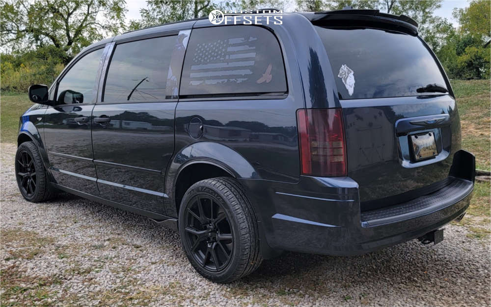 2008 Chrysler Town with 18x8 40 Voxx Replicas Track Hawk and 245/45R18 ...
