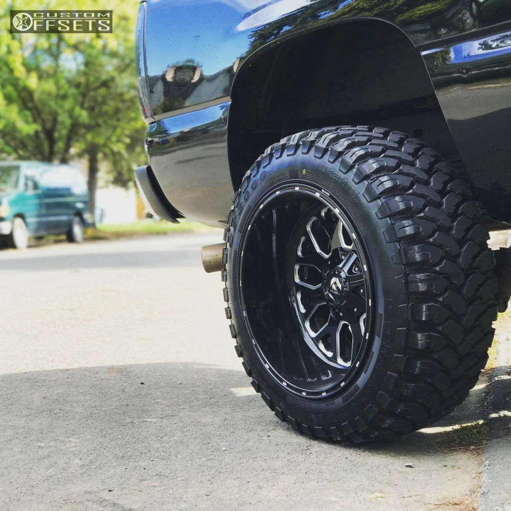 2003 Chevrolet Silverado 1500 with 20x12 -43 Fuel Titan and 33/12.5R20 ...