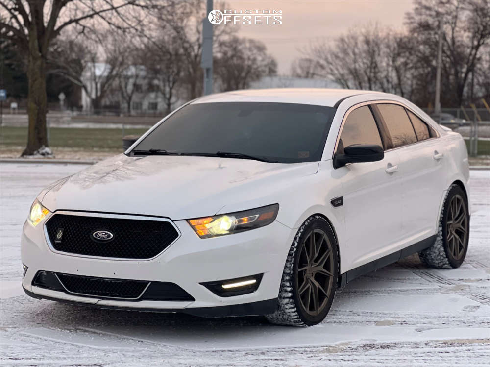 2013 Ford Taurus with 20x9 25 Verde Axis and 275/40R20 Nokian ...