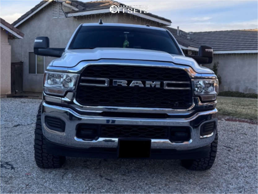2023 Ram 2500 with 17x9 -12 Raceline Ryno and 35/12.5R17 Mickey ...