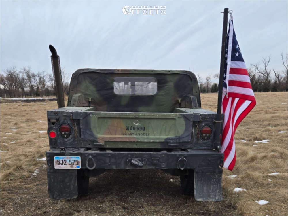 2006 AM General M1152 HMMWV with 17x9 18 VenomRex Vr801bl and 37/12 ...