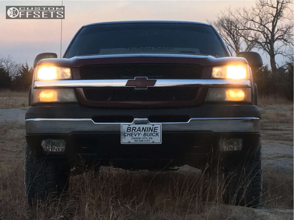 2003 Chevrolet Silverado 1500 with 18x9 -12 Fuel Coupler and 275/70R18 ...