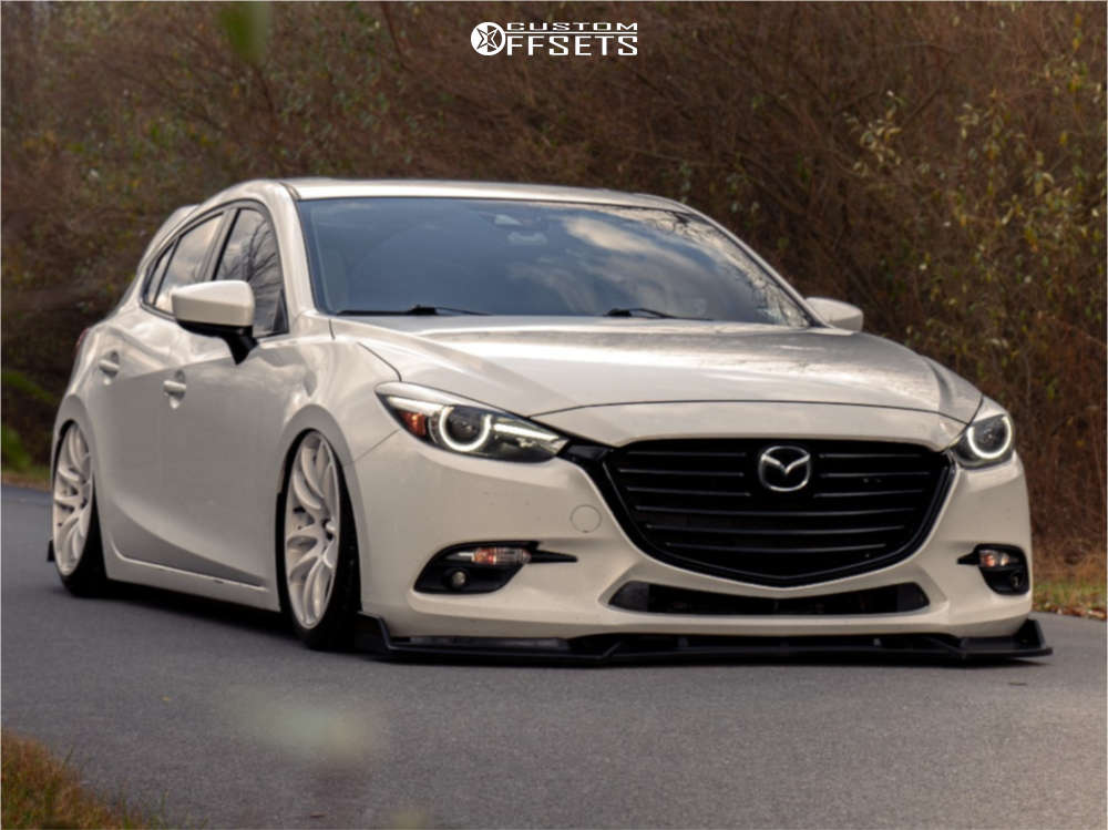 2017 Mazda 3 with 18x8.5 35 Vors Tr4 and 215/40R18 Michelin Pilot Sport ...