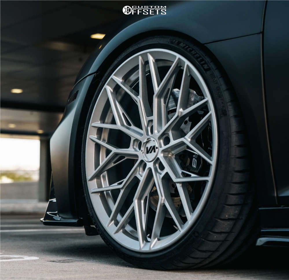 2018 Audi R8 with 20x9 32 Variant Maxim and 245/30R20 Michelin Pilot ...