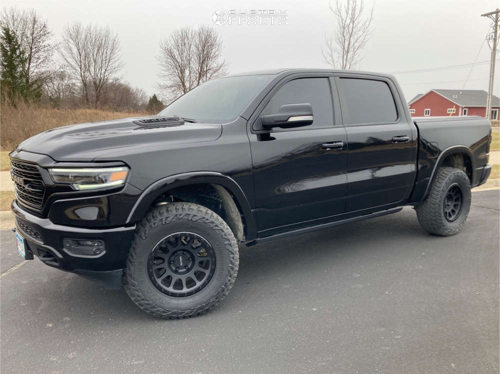 2020 Ram 1500 with 18x9 -12 Method MR305 and 35/12.5R18 Mickey Thompson ...