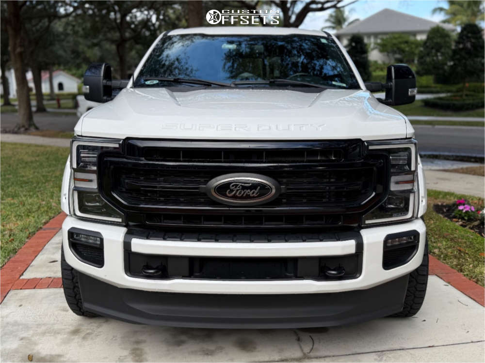2022 Ford F-250 Super Duty with 22x10 -19 Gear Off-Road 770b and 285 ...
