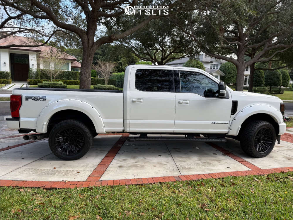 2022 Ford F-250 Super Duty with 22x10 -19 Gear Off-Road 770b and 285 ...