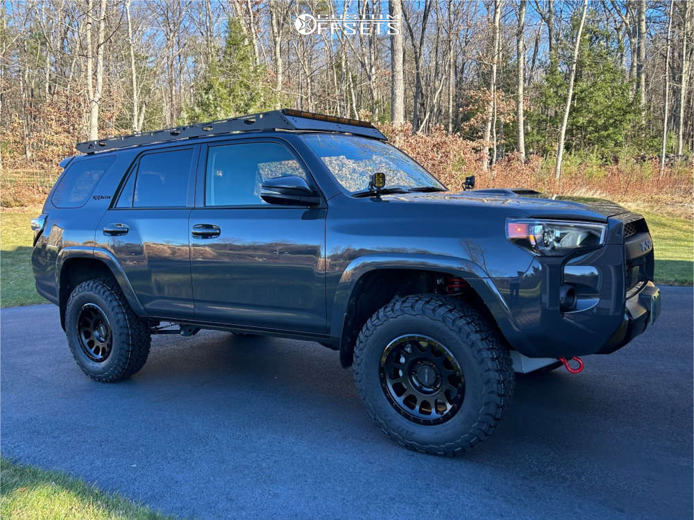 2024 Toyota 4Runner with 17x8.5 0 Method MR305 and 285/70R17 BFGoodrich ...