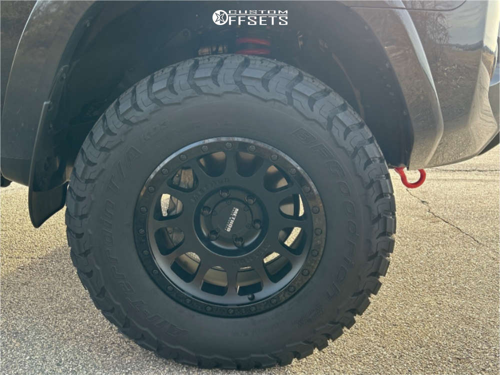 2024 Toyota 4Runner with 17x8.5 0 Method MR305 and 285/70R17 BFGoodrich ...