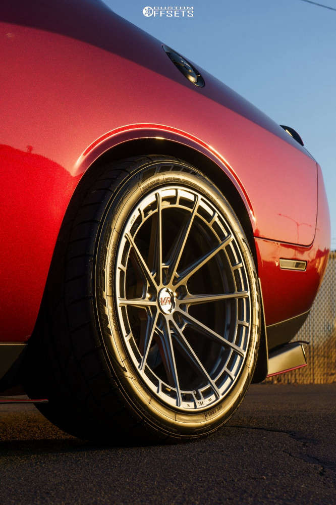 2016 Dodge Challenger with 20x10 15 Variant Aure and 275/40R20 Nitto ...