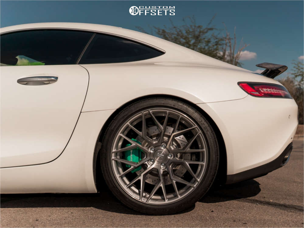 2017 Mercedes-Benz AMG GT S with 19x8.5 40 Variant Radon and 265/35R19 ...