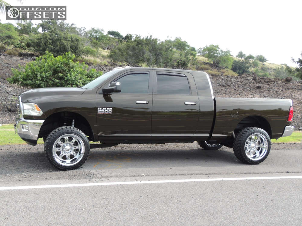 2014 Ram 2500 with 22x12 -50 Weld Racing Cheyenne and 33/12.5R22 Toyo ...