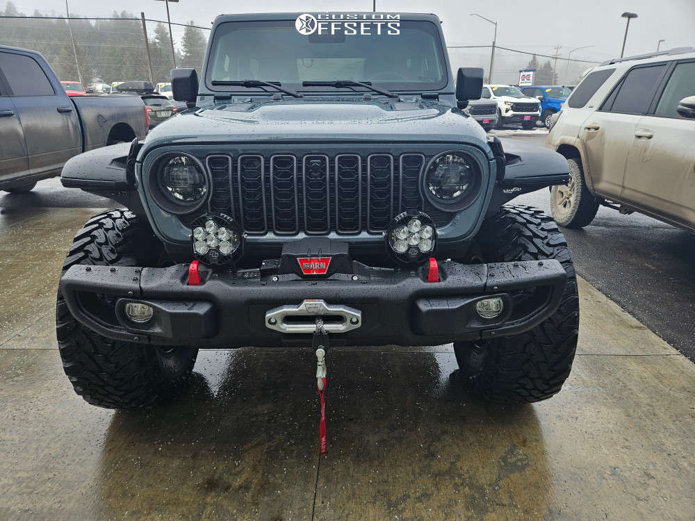 2024 Jeep Wrangler with 17x8.5 0 Method Mr319 and 37/13.5R17 Toyo Tires ...