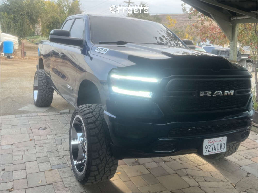 2019 Ram 1500 with 24x12 -44 Fuel Runner and 35/13.5R24 AMP Terrain ...