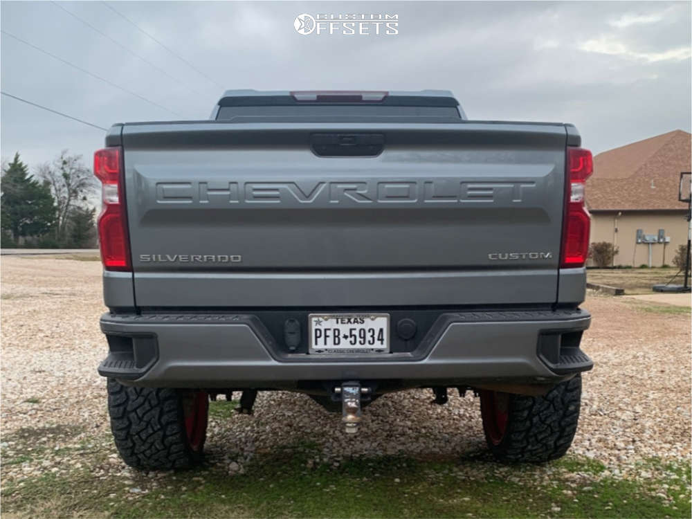2021 Chevrolet Silverado 1500 with 26x12 -44 Off Road Monster M26 and ...