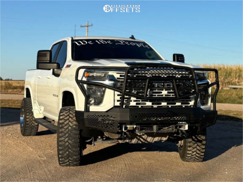 2021 Chevrolet Silverado 2500 HD with 20x12 -44 Hostile Rage and 35/12.5R20 Comforser Cf3000 and ...