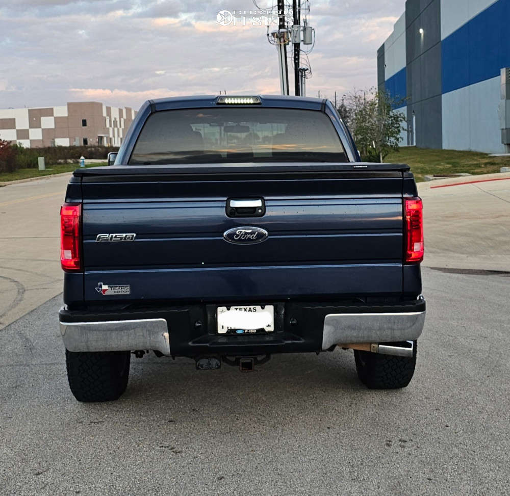 2013 Ford F-150 with 20x10 -19 Hardcore Offroad Hc103 and 295/60R20 ...